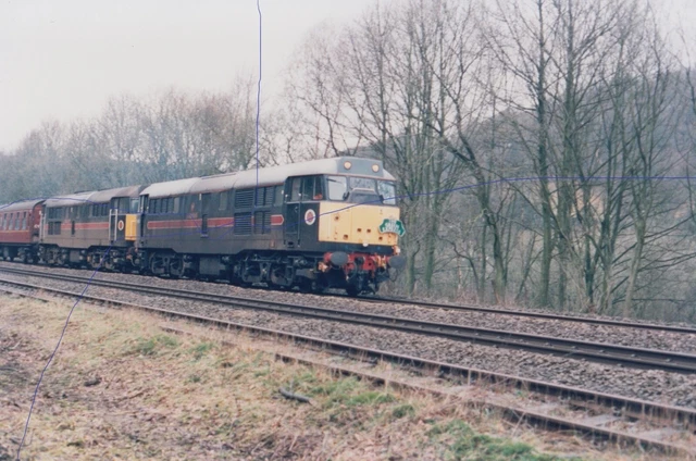 DIESEL TRAIN PHOTO 2 Class 31 On Photograph In Black Railway Picture ...