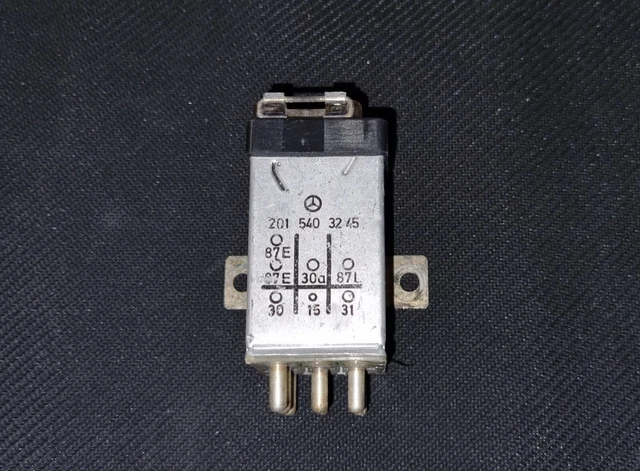 MERCEDES W201 190E Overvoltage Protection Relay (OVP) £46.34 - PicClick UK