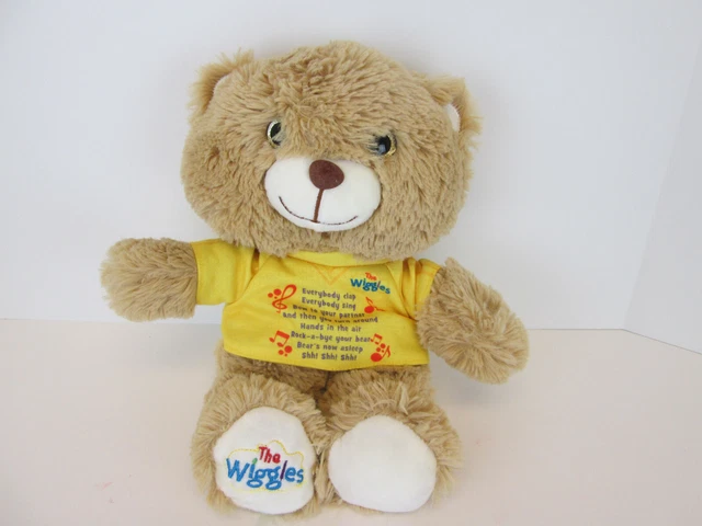 THE WIGGLES EVERYBODY Clap Singing Plush Teddy Bear Yellow Shirt WORKS ...
