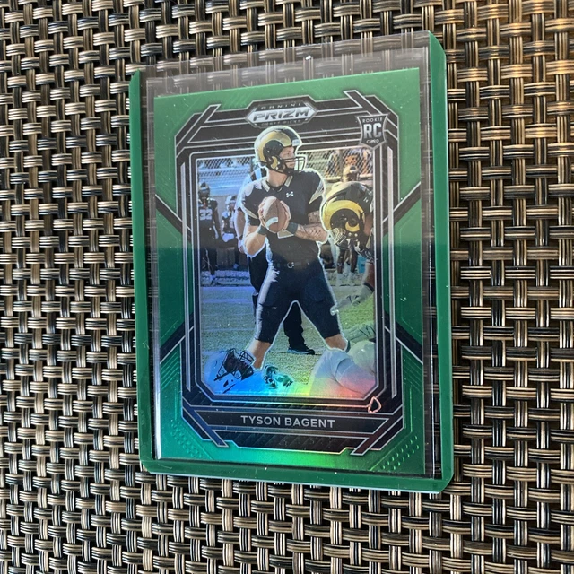 2023 PANINI PRIZM Draft Picks - Tyson Bagent - Carte recrue RC Green Prizm Bears EUR 1,84 ...