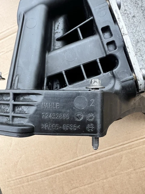 BMW 5 SERIES G30 G31 520D B47D20B Oil Cooler + Filter Housing 8580415 £ ...