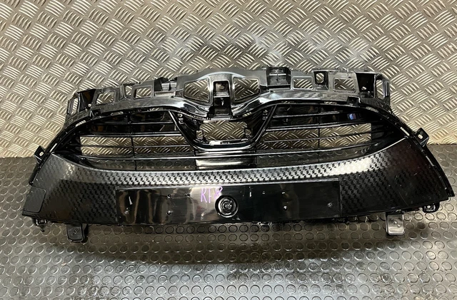 GENUINE TOYOTA YARIS Mk4 Front Bumper Grill Carbon Fibre 53101-K0010/30 ...