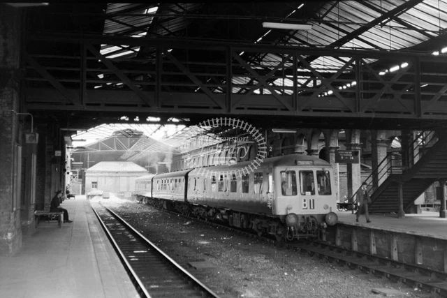 PHOTO BR BRITISH Railways Station Scene - CHESTER GENERAL 1949 £1.99 ...