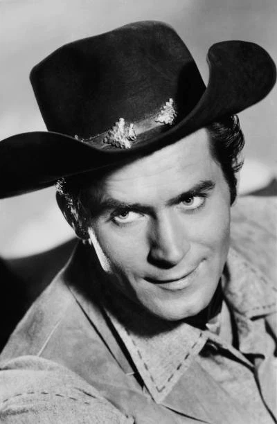 AMERICAN ACTOR AND singer Clint Walker best known for his lea- 1960s ...