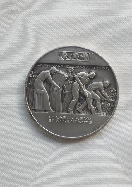 MONNAIE DE PARIS Rare Jean Vernon Médaille en argent Le laboureur et ...