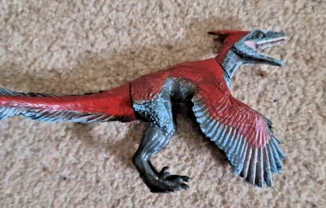 JURASSIC WORLD DOMINION Park PYRORAPTOR RENDER Dinosaur Action Figure ...