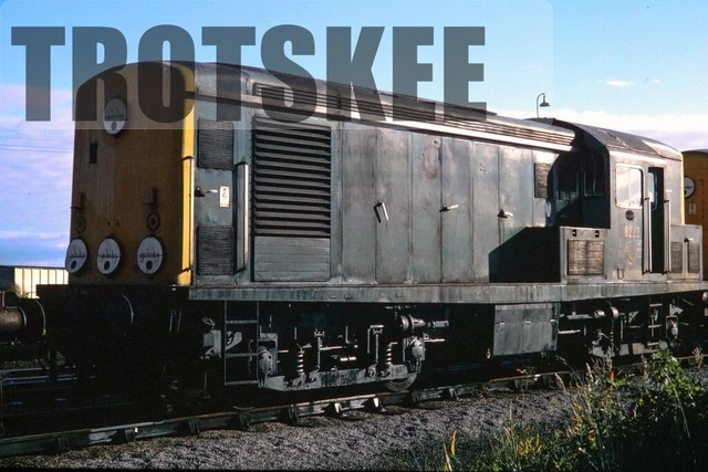 35MM SLIDE BR British Railways Diesel Loco Class 15 D8222 1971 Original ...