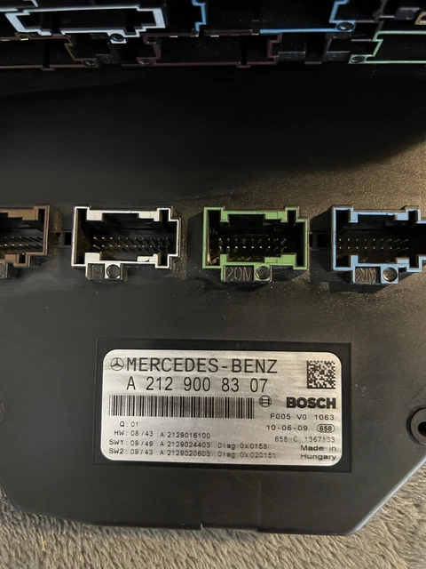 BOITIER SAM BOITE A Fusibles Mercedes W212 Classe E A2129008307 Q1 ...