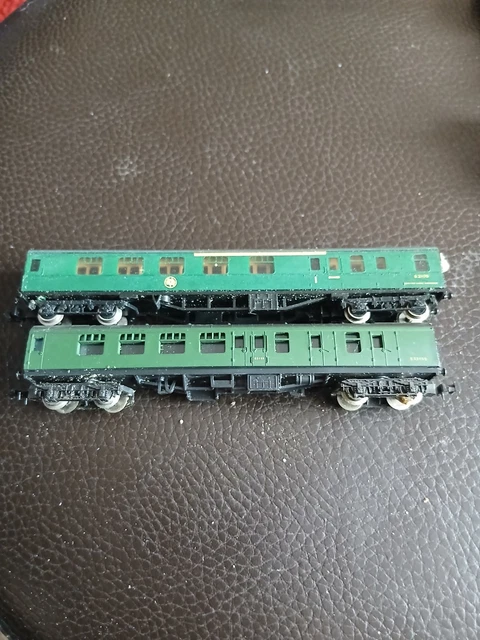 N GAUGE PAIR of Garfar/Lima Southern Railway Coaches £21.50 - PicClick UK