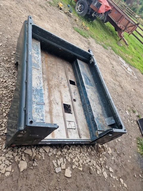 LAND ROVER SERIES 2A 3 109 lwb Tub / Rear Body van truck £180.00 ...