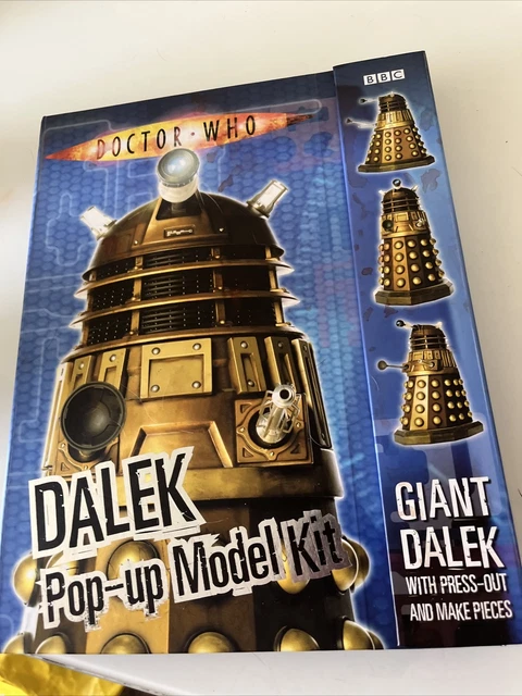 DOCTOR WHO GIANT Dalek Pop-up Model Kit BBC Books - 2008 Complete £10. ...