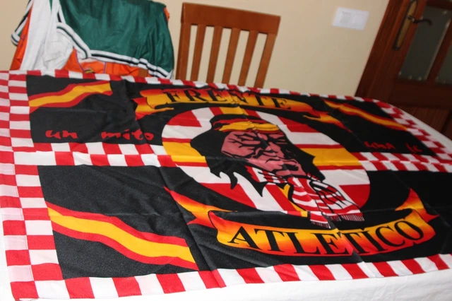 BANDERA FUTBOL ANTIGUA Ultras Frente Atletico Atletico De Madrid Un ...