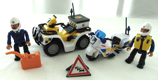 FIREMAN SAM - 2 x PC MALCOLM WILLIAMS FIGURES WITH POLICE MOTOR BIKE ...