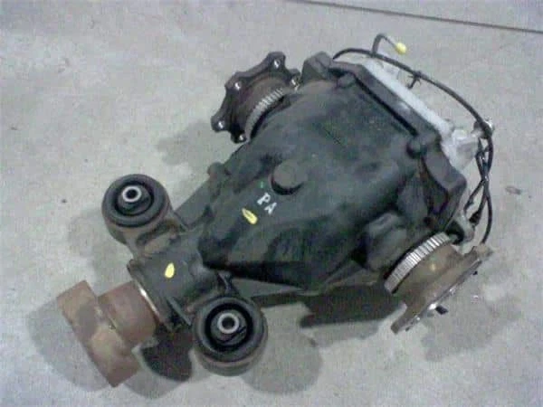 NISSAN SKYLINE CROSSOVER Rear Rigid Differential Assembly [PA02031607 ...