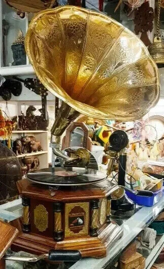 REPRODUCTION GRAMOPHONE HMV - phonographe à remontage entièrement ...