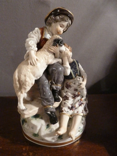 GROUPE LE BERGER Et La Bergere Porcelaine Capodimonte Italie EUR 150,00 ...