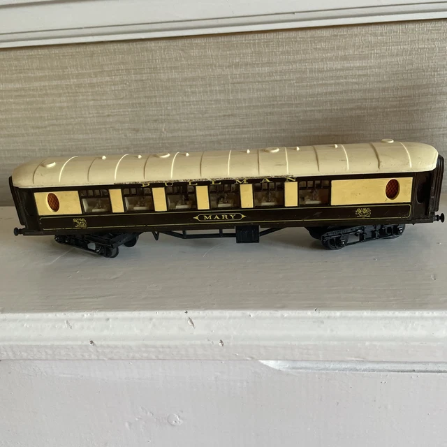 TRI-ANG. R229 PULLMAN Restaurant Coach. ‘Mary’ £14.23 - PicClick UK