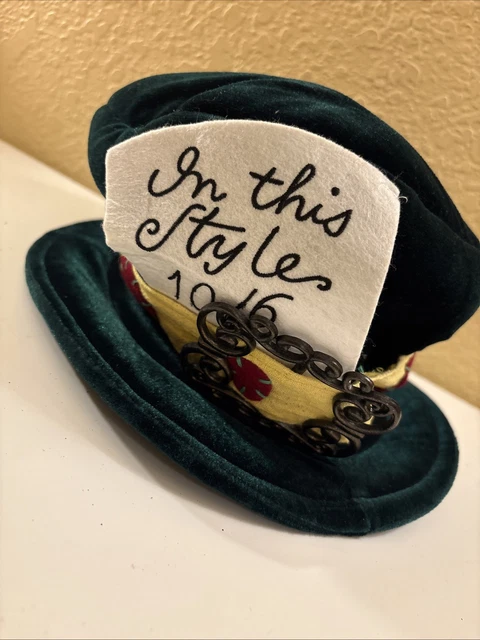 MAD HATTER HAT Alice In Wonderland Emeral Green Velvet W/ Buckle Size ...