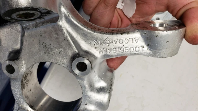 91-96 CORVETTE C4 FRONT Suspension Spindle Knuckle Right Passenger ...