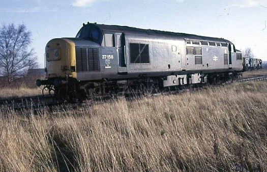ORIGINAL COLOUR SLIDE of 37158 BR class 37 diesel loco £1.85 - PicClick UK