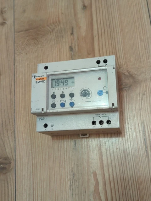 MERLIN GERIN SCHNEIDER IC 2000P Time Switch Clock 7 Day Multi 9 LUX ...