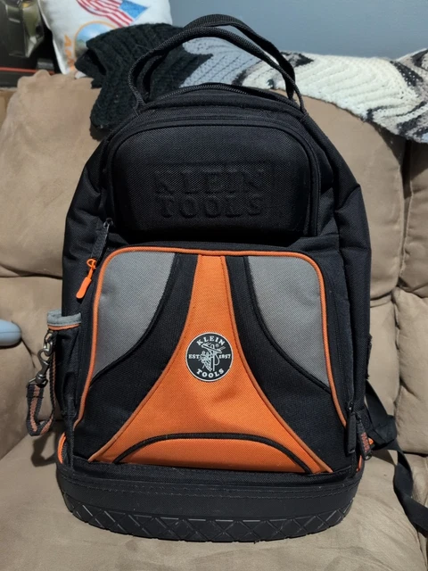 KLEIN TOOLS TRADESMAN Pro Tool Bag Backpack, 39 Pockets, Black, 14-Inch ...