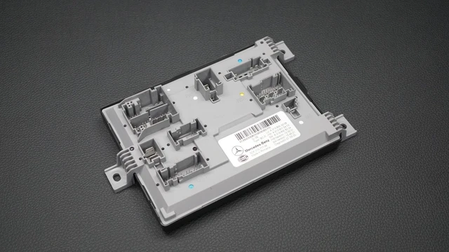 OEM MERCEDES BENZ W213 S213 Estate Rear Sam Module Ecu Control Unit ...