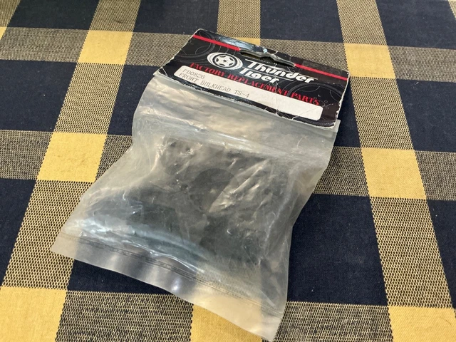 THUNDER TIGER PD0826 Front Bulkhead TS4 £11.87 - PicClick UK