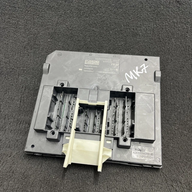 VW GOLF MK7 Body Control Comfort Control Module 5Q0937084Q Box 21 £41. ...