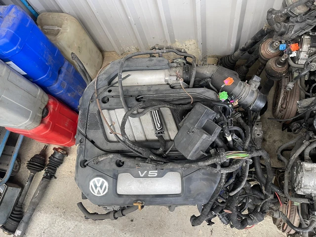 VW GOLF 2.3 V5 10v Engine 140k Complete Mk1 Caddy Mk2 Mk3 Jetta ...
