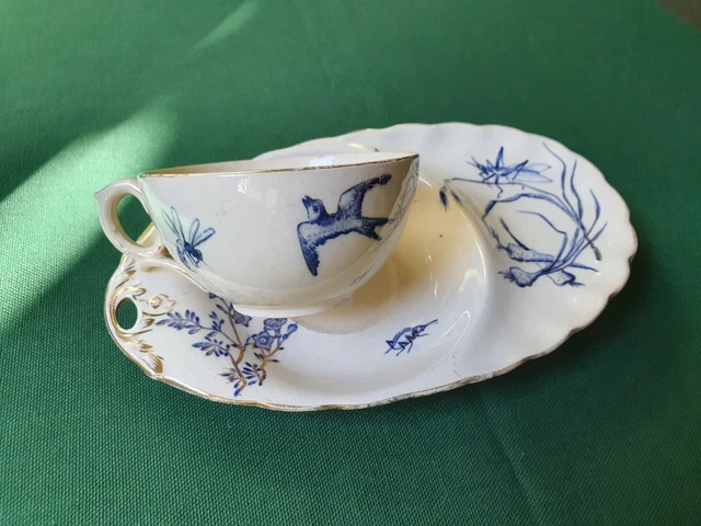 TASSE EGOÏSTE EN faïence XIX ème (Insectes, oiseaux, rongeurs, légumes ...