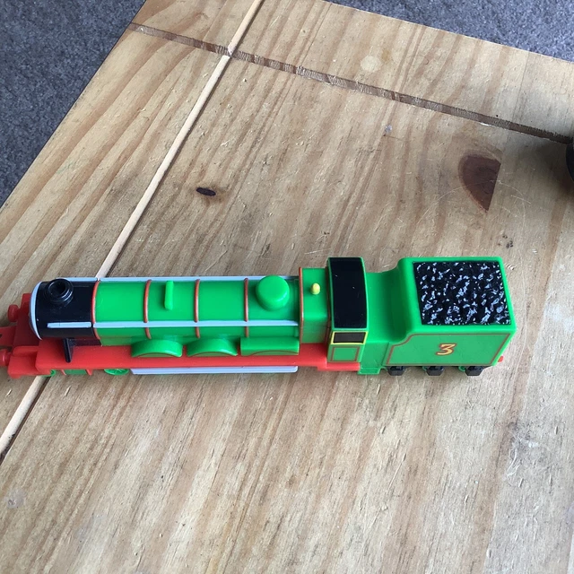 THOMAS THE TANK Engine & Friends Henry Number 3 Green Plastic Train ...