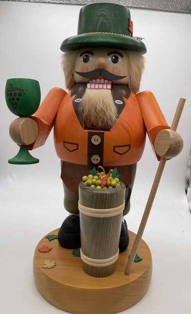 ORIGINAL ERZGEBIRGE German Nutcracker Vintager 13” HTF Richard Glasser ...