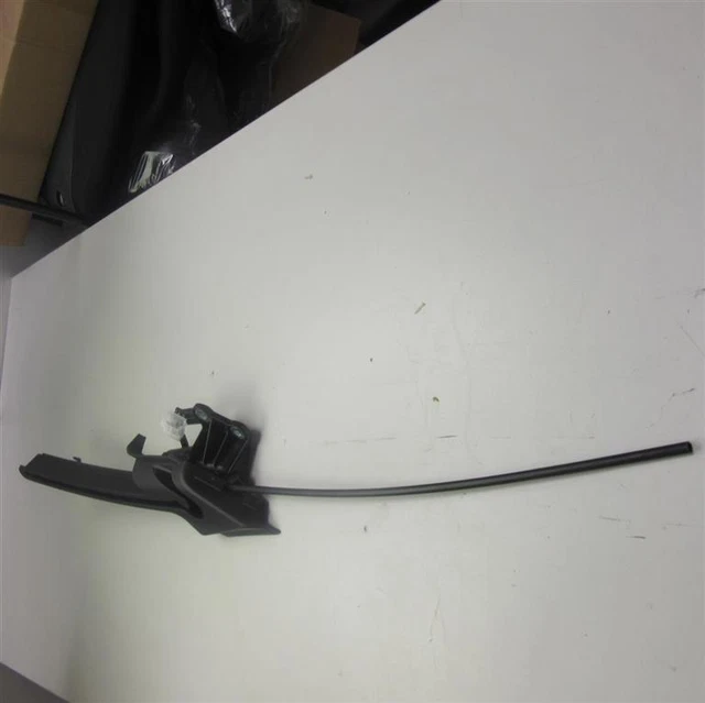 MERCEDES BENZ GENUINE W205 GEAR MOTOR ROLL HI LI A20590635039051 £112. ...