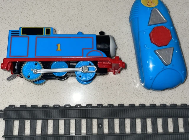 THOMAS TRACKMASTER REMOTE Control Forward & Reverse Train Com Post £25. ...