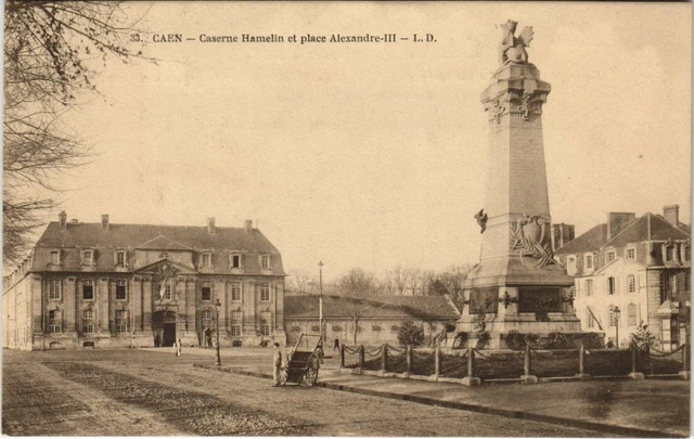 CPA CAEN - Caserne Hamelin et place Alexandre III (141351) EUR 7,99 ...