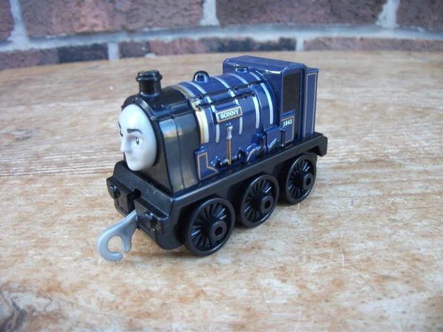 THOMAS THE TANK Engine & Friends TRACKMASTER PUSH LONG METAL TRAIN ...