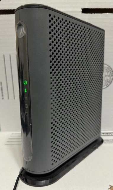 MOTOROLA MB8611 DOCSIS 3.1 Multi-Gigabit Cable Modem w/ 2.5 GigE LAN ...