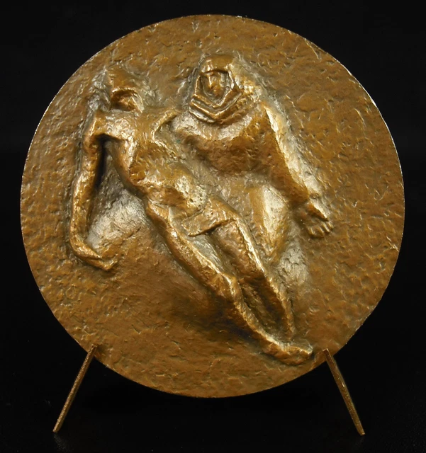 MÉDAILLE PIETÀ VIERGE de Pitié Vierge Marie pleurant son enfant art ...