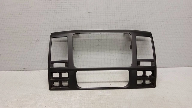 VOLKSWAGEN TRANSPORTER - Caravelle T5 2012 Radio GPS head unit trim ...