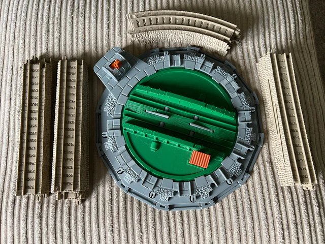 THOMAS THE TANK Engine Trackmaster Turntable Mattel 2010 & 14 Track ...
