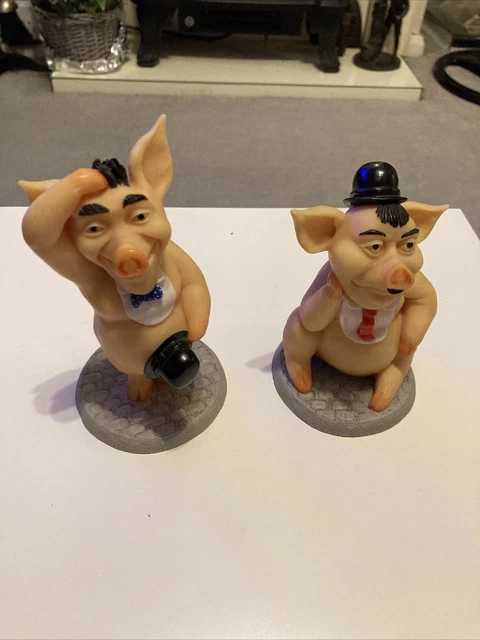 **RARE**LAUREL & HARDY PIGS by LEONARDO COLLECTION PIGS GALORE £29.99 ...