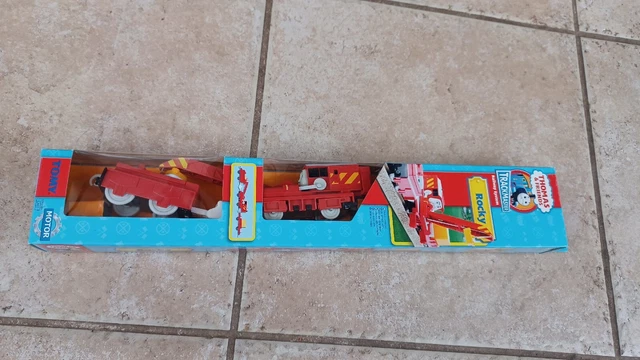 THOMAS TRACKMASTER ROCKY Rescue Crane with powered winch (batt op'd ...