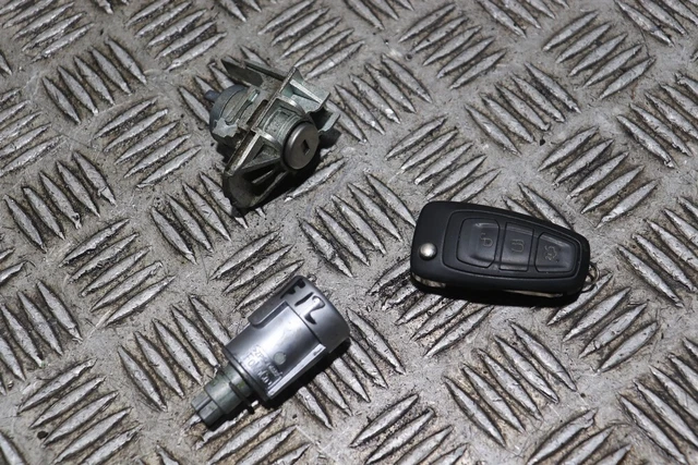 FORD FOCUS MK3 Key Door Lock Ignition Barrel 2011-2015 Yf12 £39.00 ...