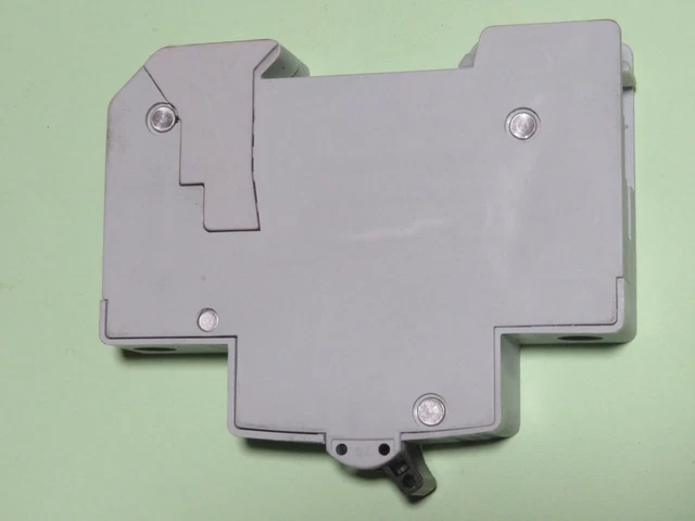 VOLEX 40A 230V Type B 6ka MCB CIRCUIT BREAKER VB40 £3.31 - PicClick UK