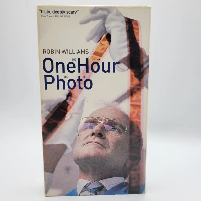 ONE HOUR PHOTO (VHS, 2002, 20th Century Fox Home Entertainment) Robin ...