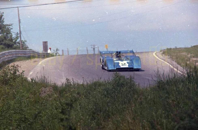 GREGG YOUNG #2 McLaren M8F - 1972 Can-Am Mosport - Vintage Race ...