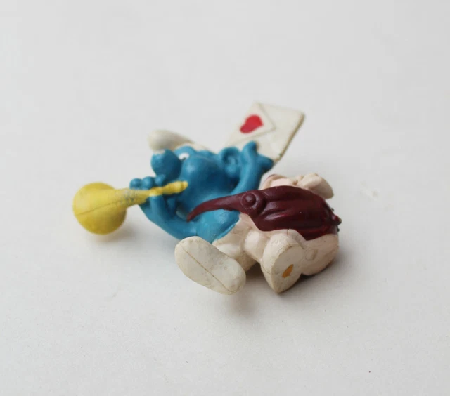 VINTAGE SMURFS POSTMAN Smurf Heart Letter Valentine Vintage Peyo Figure ...