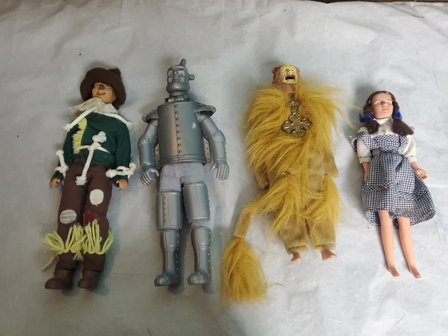 Presents Wizard Of Oz Tin Man Lion Dorothy Scarecrow 1987 Vintage Dolls