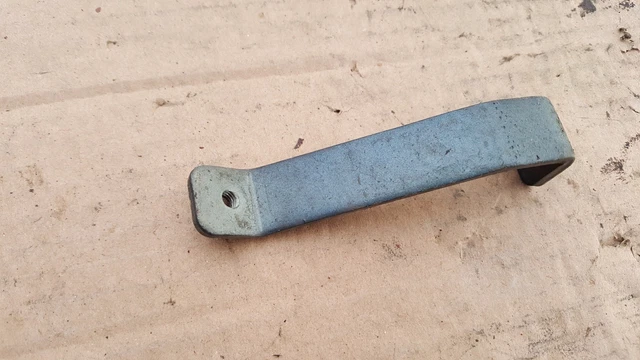 VW GOLF MK1 Jetta Caddy Front Windshield Firewall Securing Bracket £16. ...
